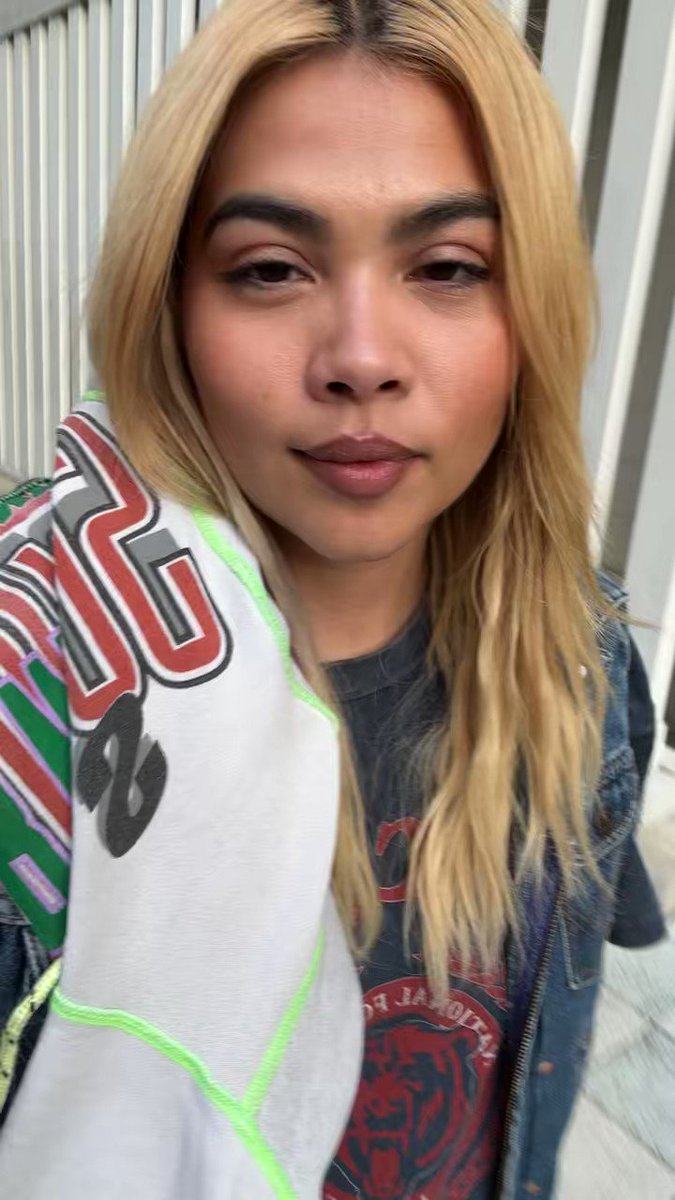 Hayley Kiyoko picture