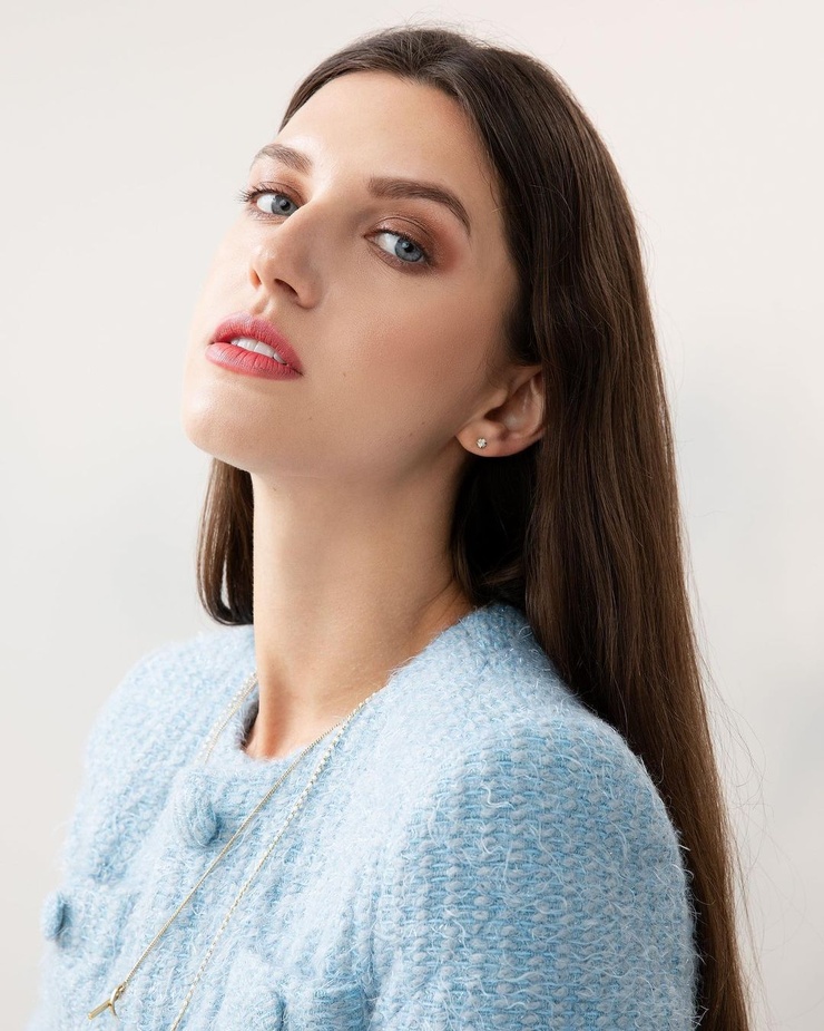 CAROLINE KARWOSKI image