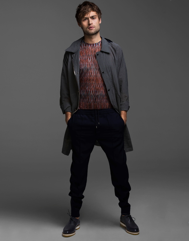Picture of Douglas Booth