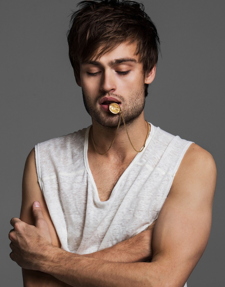 Picture of Douglas Booth