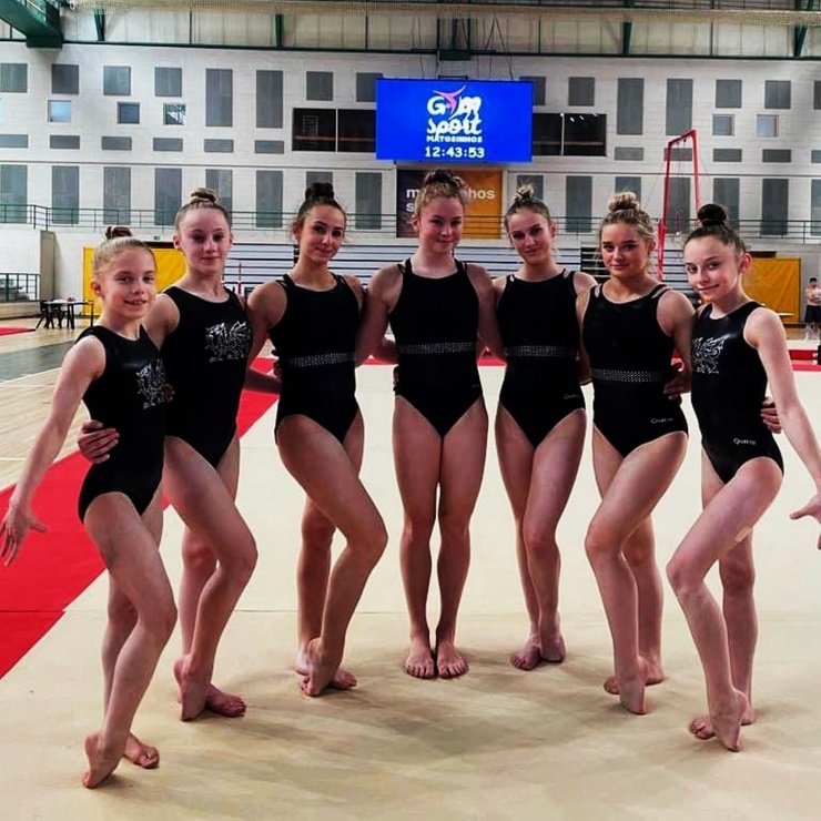 Ruby Grace Evans (2nd from right)