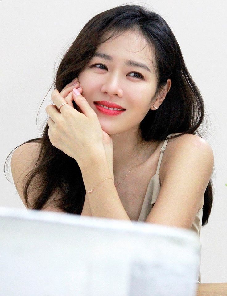 Ye-jin Son picture