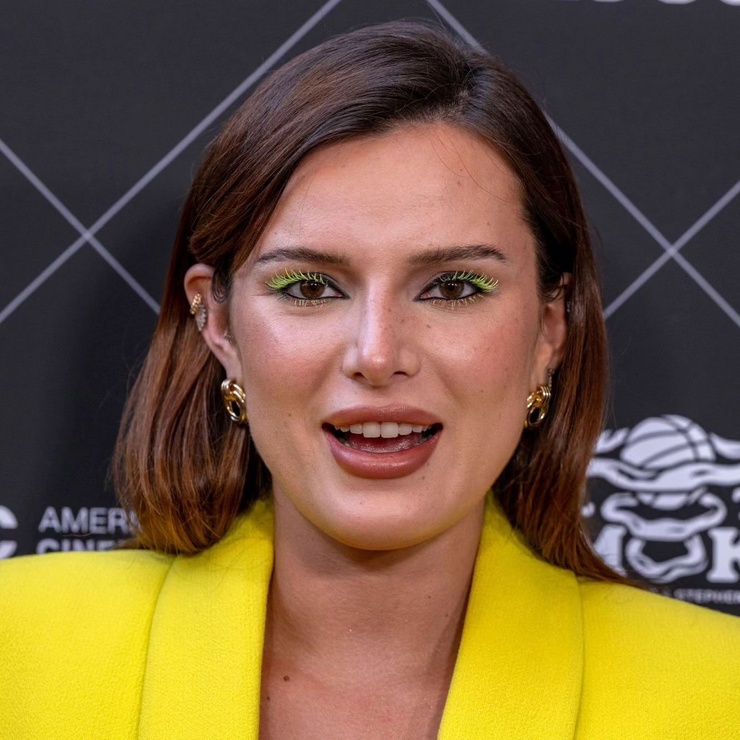 Bella Thorne picture