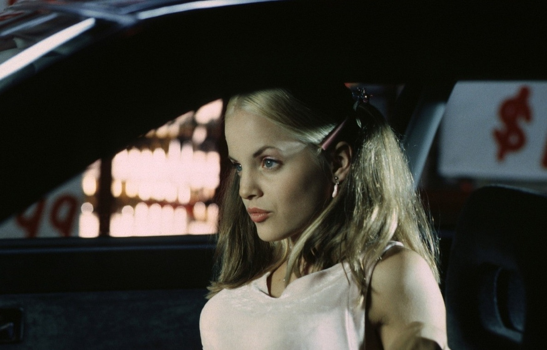 Image of Mena Suvari