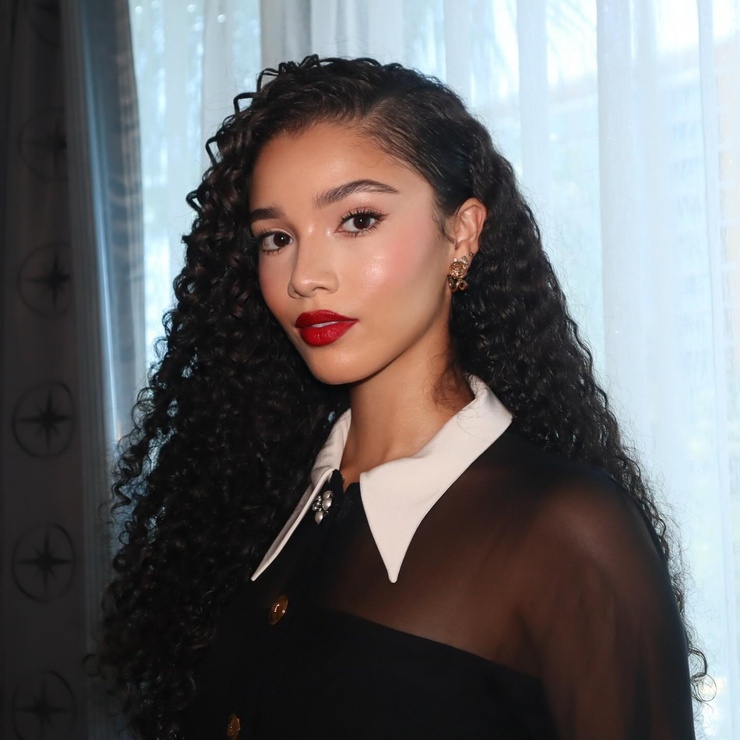 Picture of Malia Baker