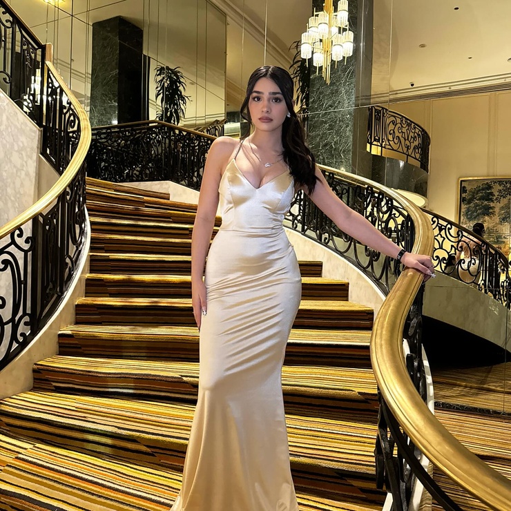 Picture of Alexandra Bull