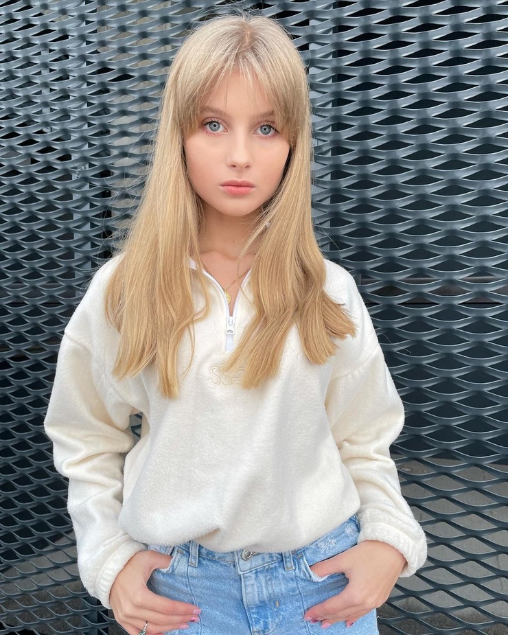 IG: olaszkolda Top Young model from Poland Hey, my