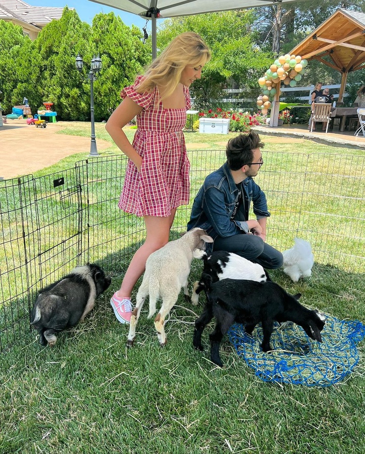 Taylor Dooley picture