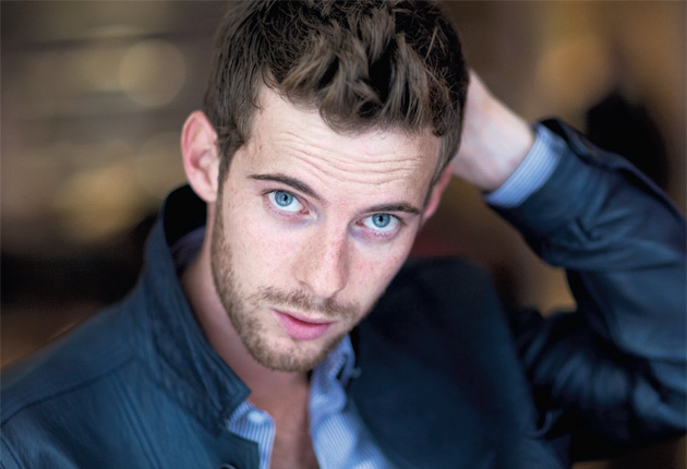 Picture of Luke Treadaway