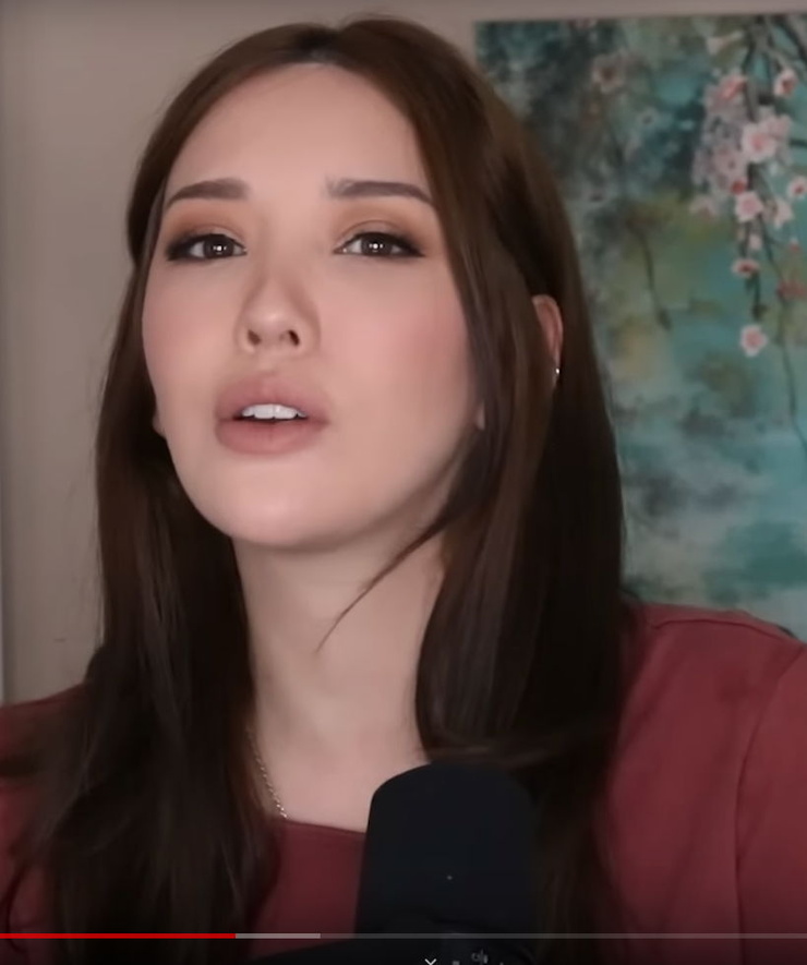 Roaming Millennial image