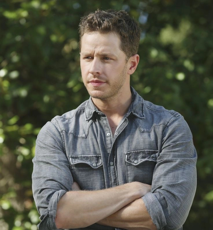 Picture of Josh Dallas