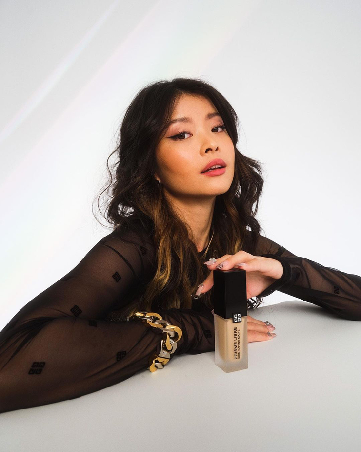 Caroline Hu (II) picture