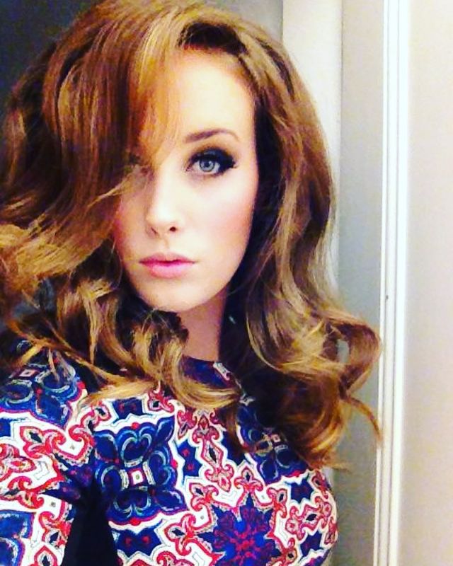 Picture of April Pearson