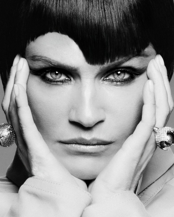 Helena Christensen image