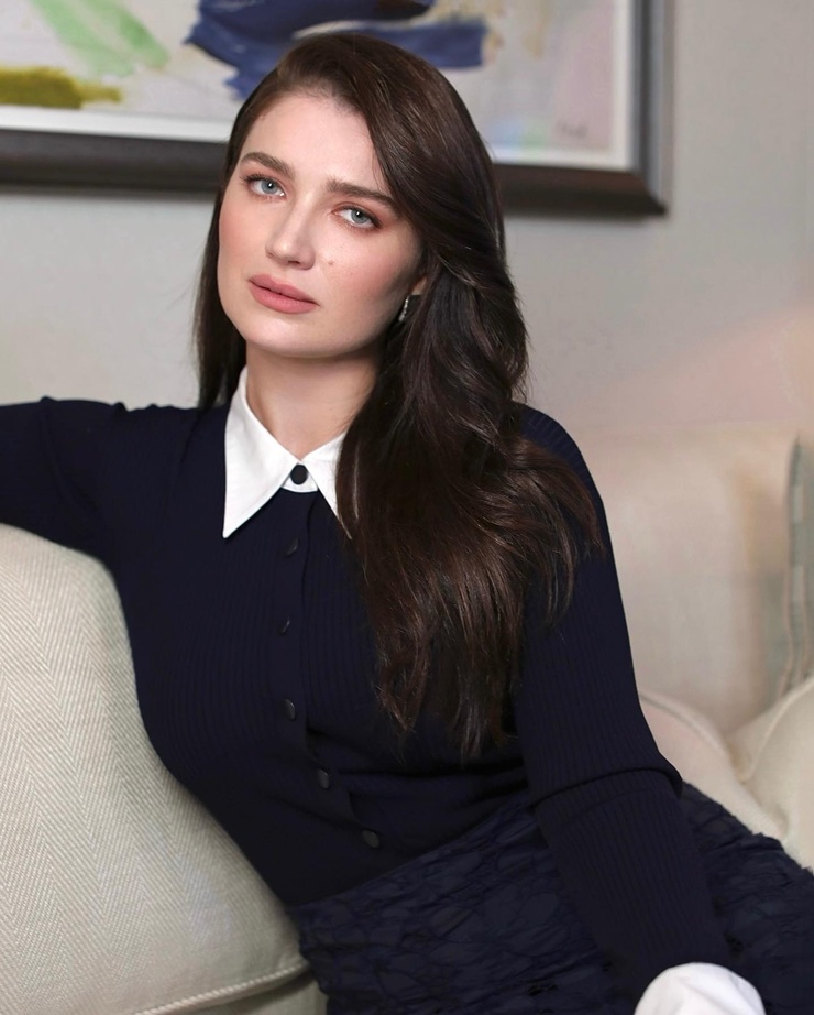 Picture of Eve Hewson