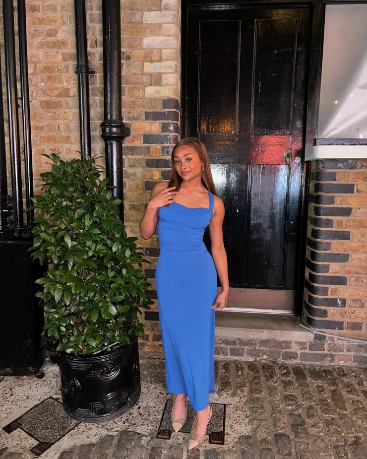 Picture of Rochelle Harrington