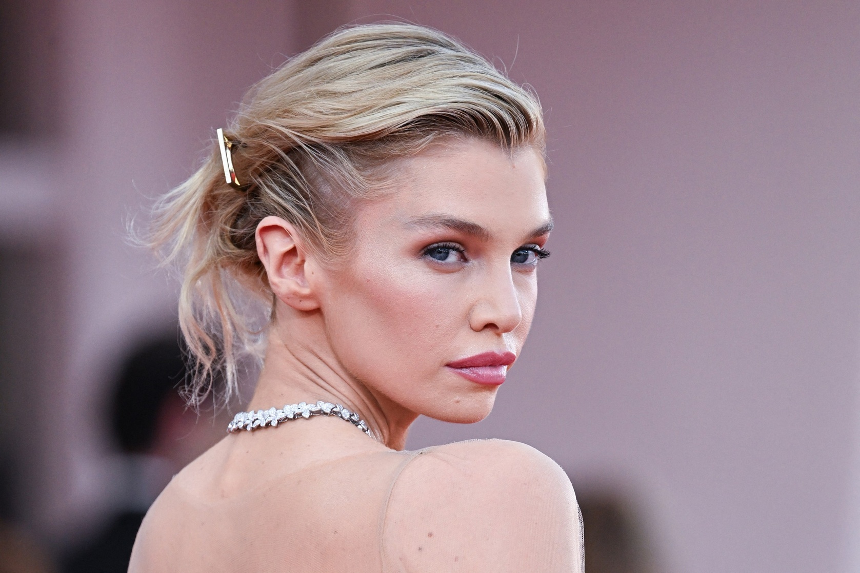 Stella Maxwell