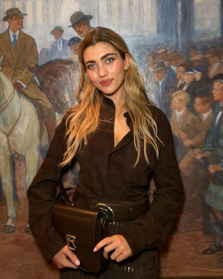 Picture of Amelie Zilber