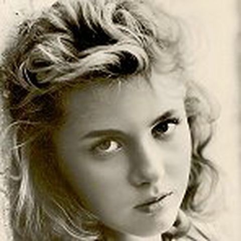 Picture of Isabelle Corey