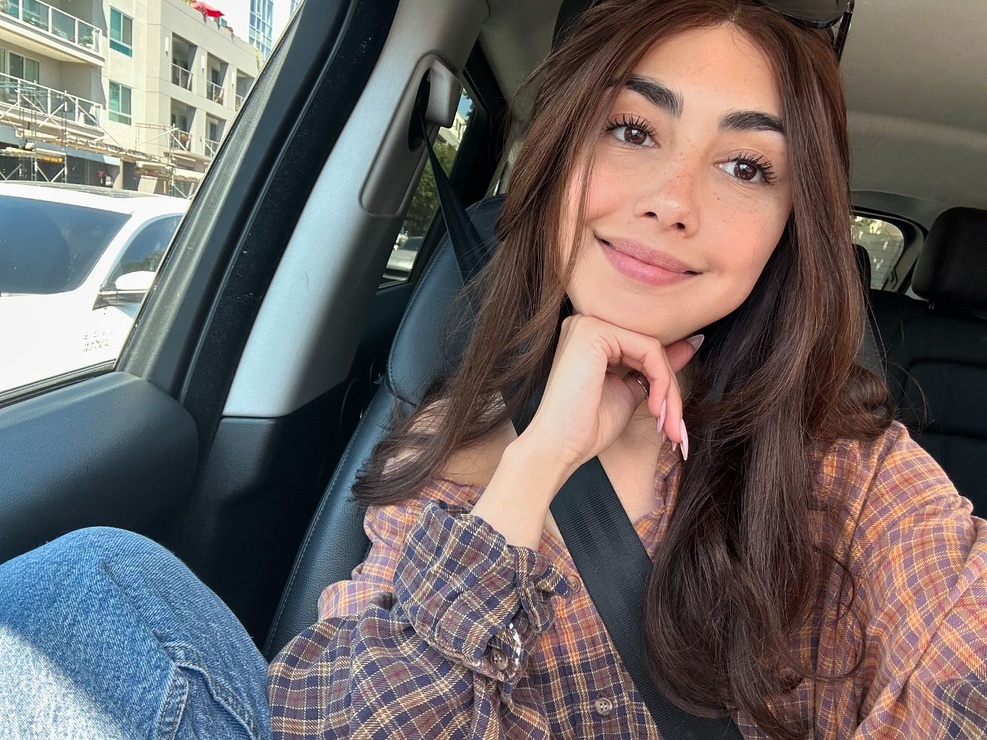 Picture of Alexa Mansour