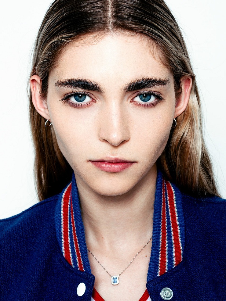 Picture of Anna Valahu