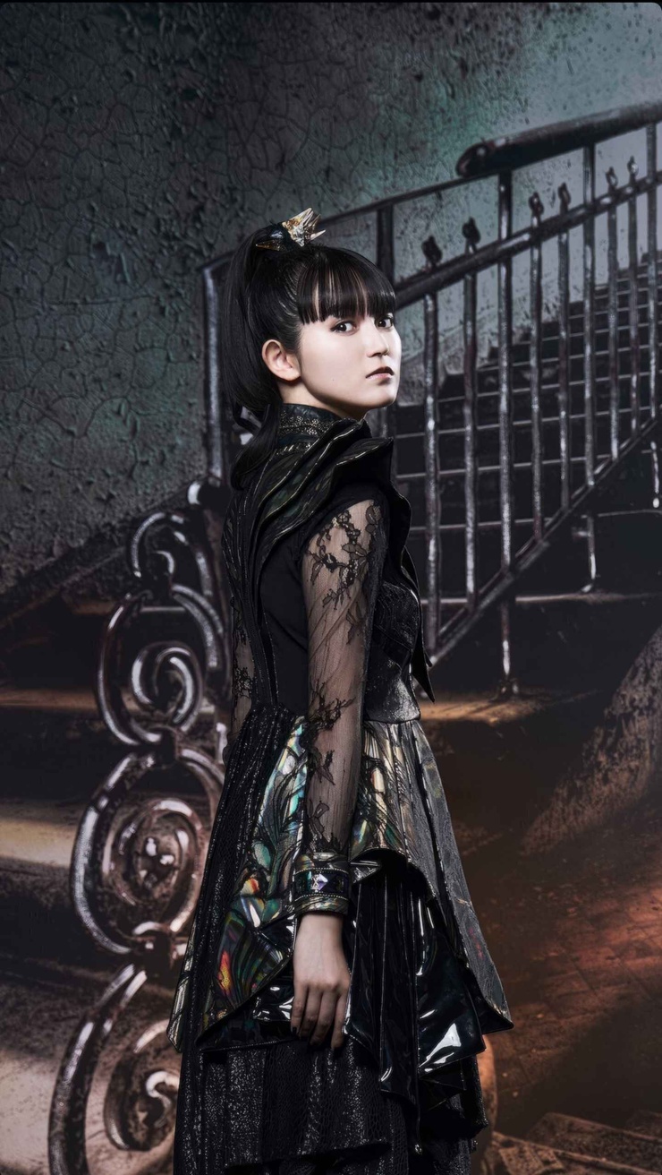 Suzuka Nakamoto image