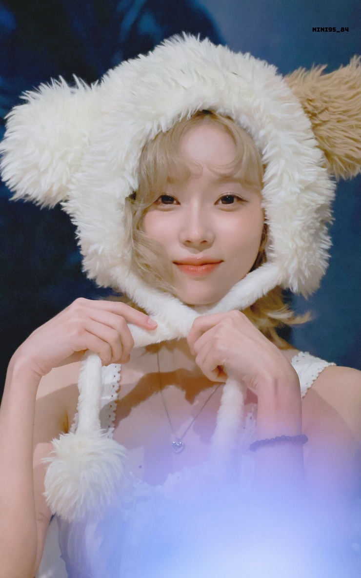 Min-Jeong Kim picture