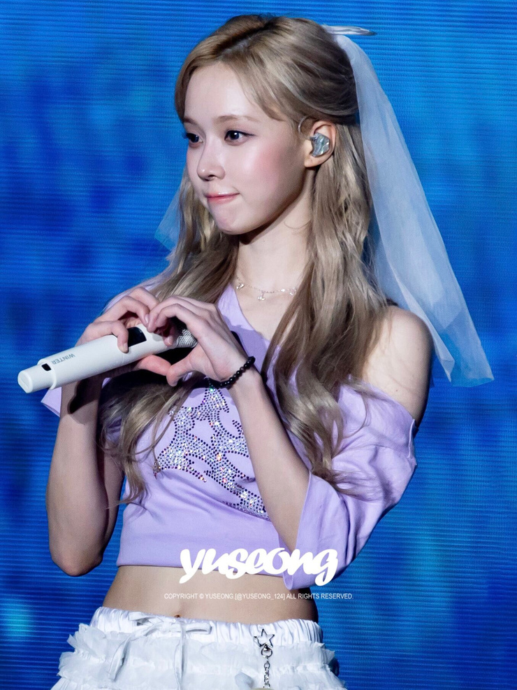 Min-Jeong Kim picture