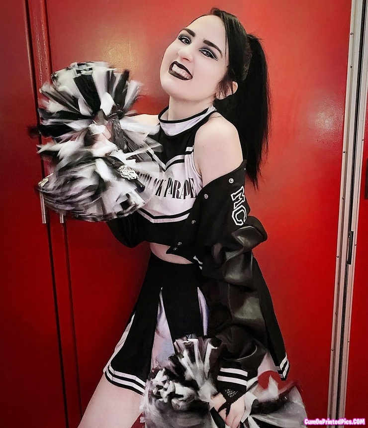 Image of Amy Roberts