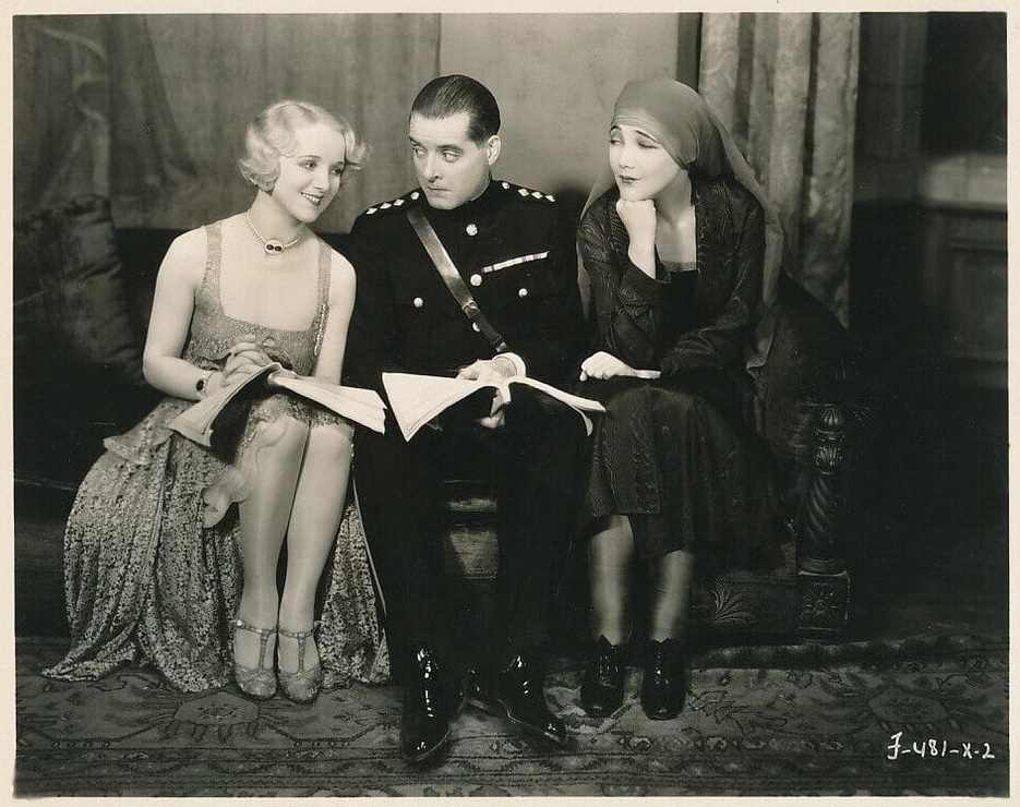 Pauline Garon, André Luguet, Jetta Goudal