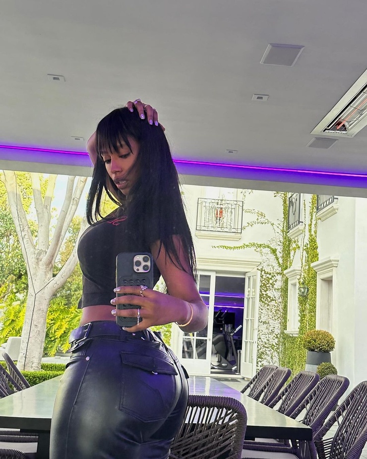 Picture of Raven TRACY