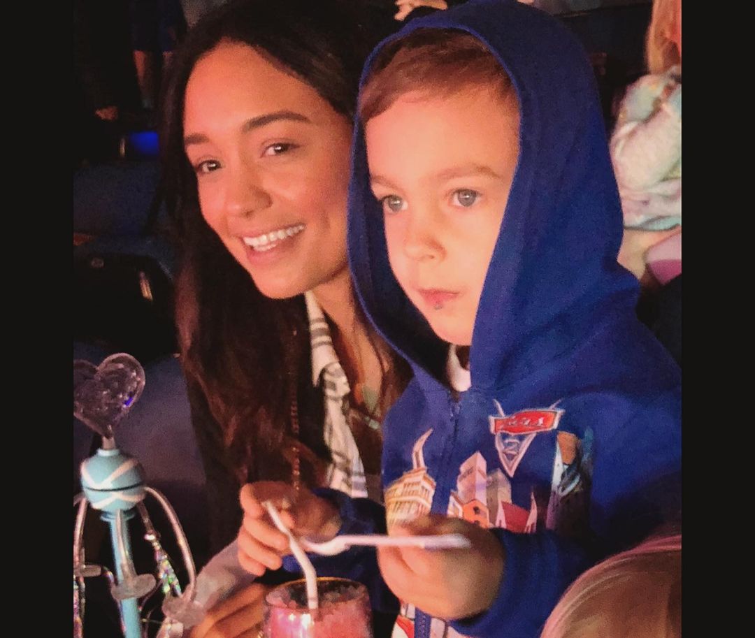 via Instagram (@rachelsmithtv)