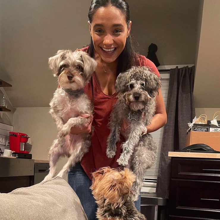 via Instagram (@rachelsmithtv)