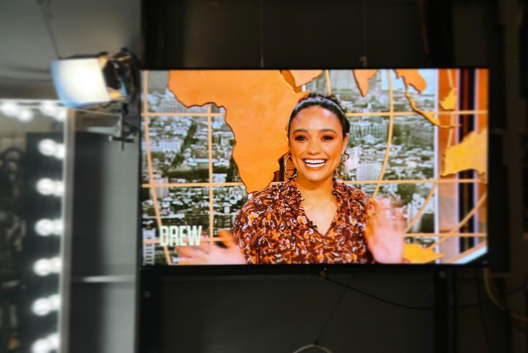 via Instagram (@rachelsmithtv)