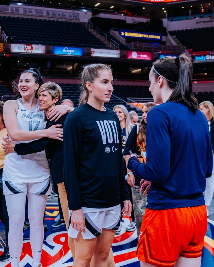 Kate Martin (basketball) image