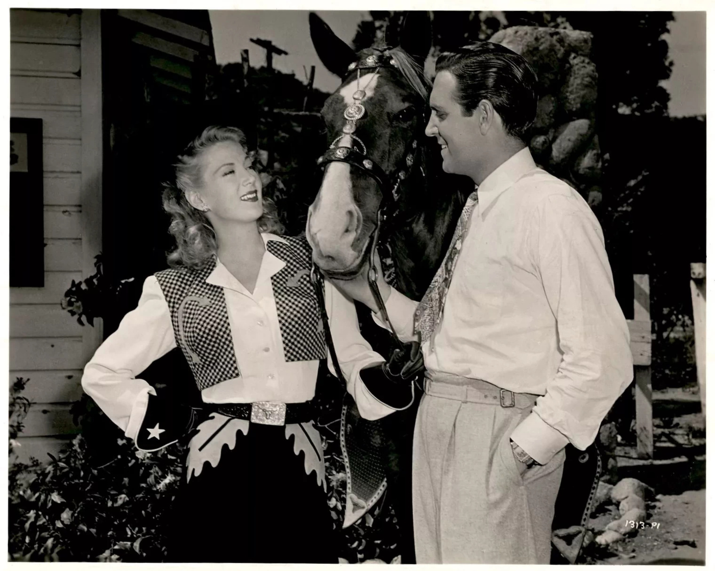 Louise Allbritton, Robert Paige