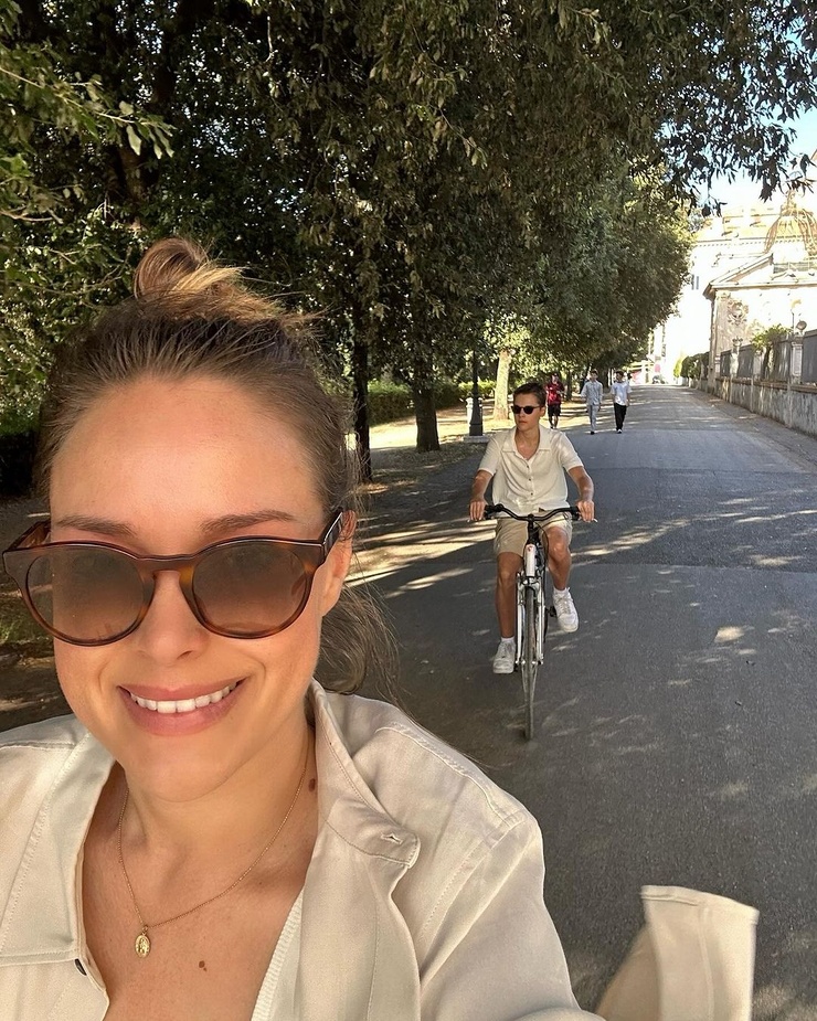 via Instagram (@alicjabc)