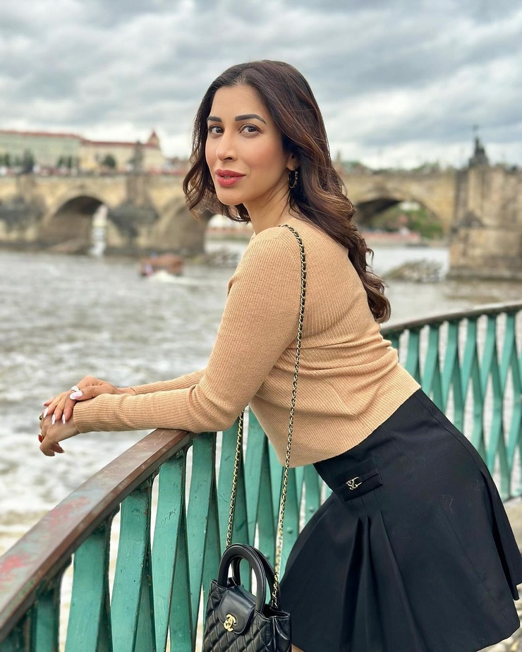 Picture of Sophie Choudry