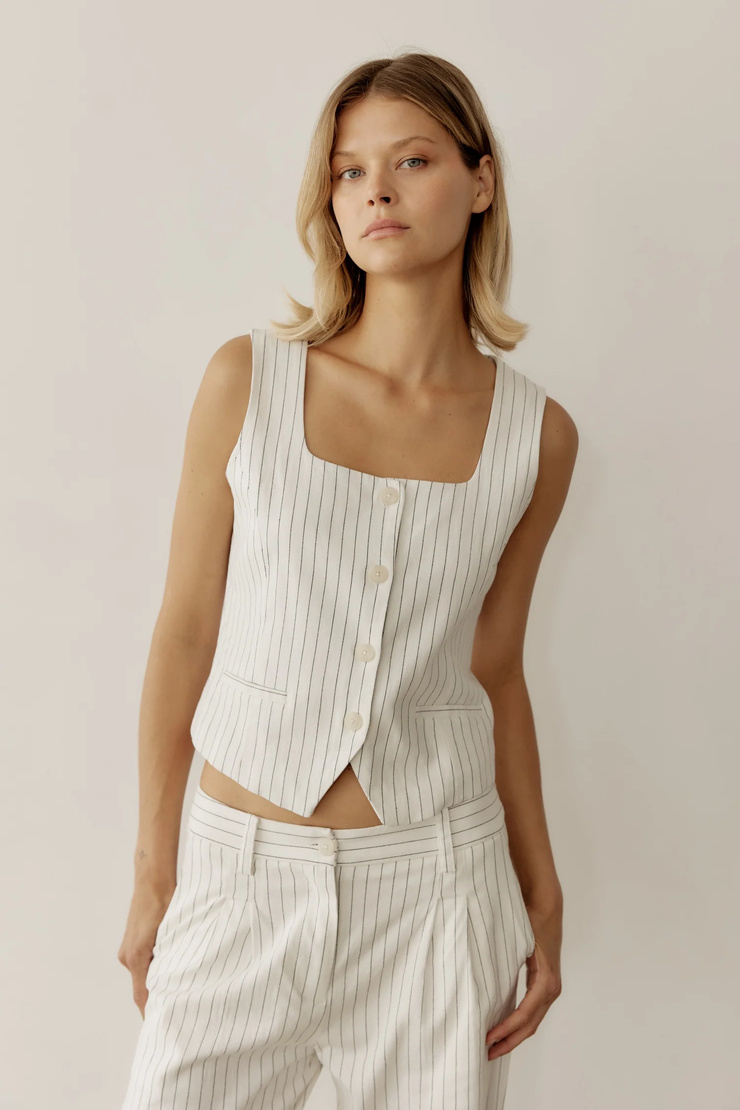 Kara Solek for Mod Ref