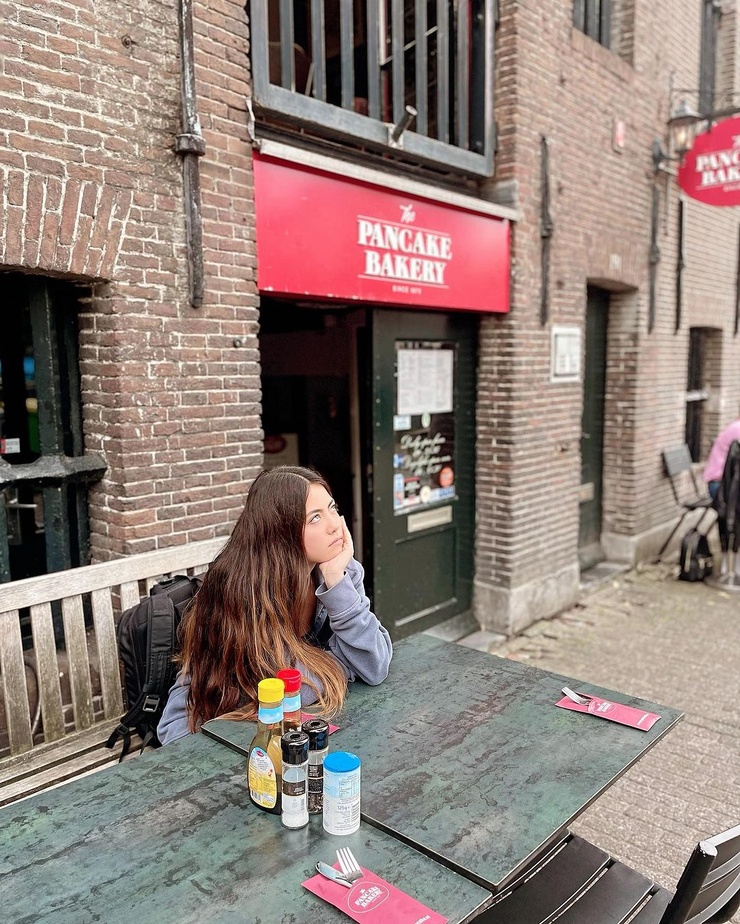 Leia Van Rijsbergen image