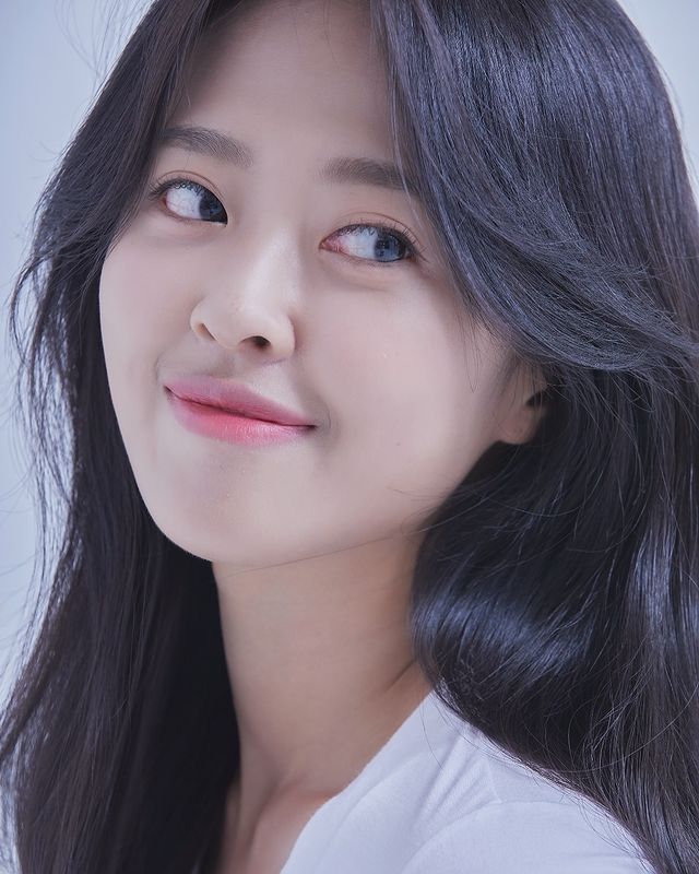 Picture of Yoon-Hye Jung