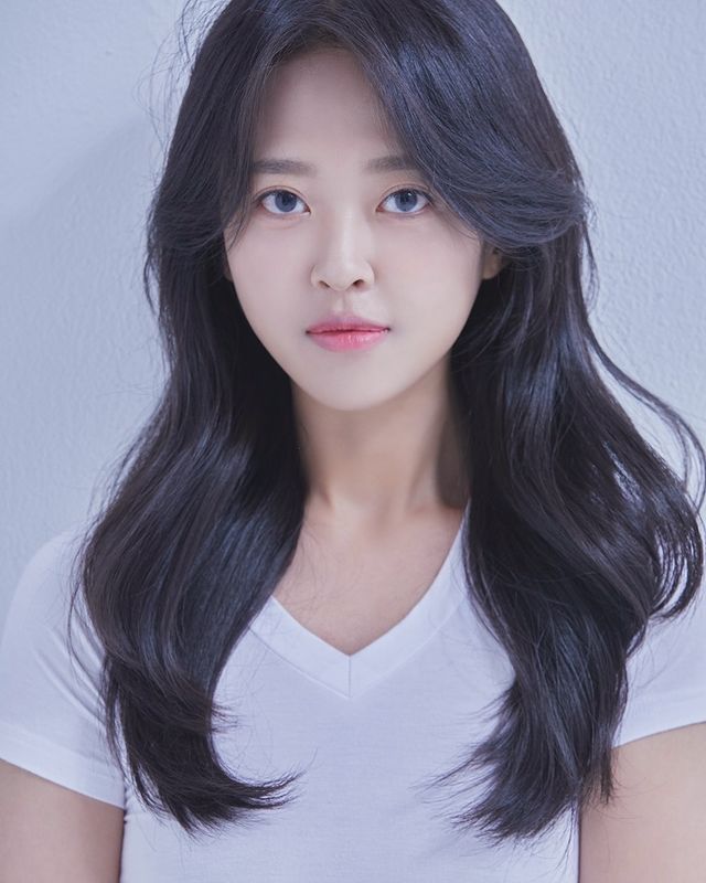 Picture of Yoon-Hye Jung