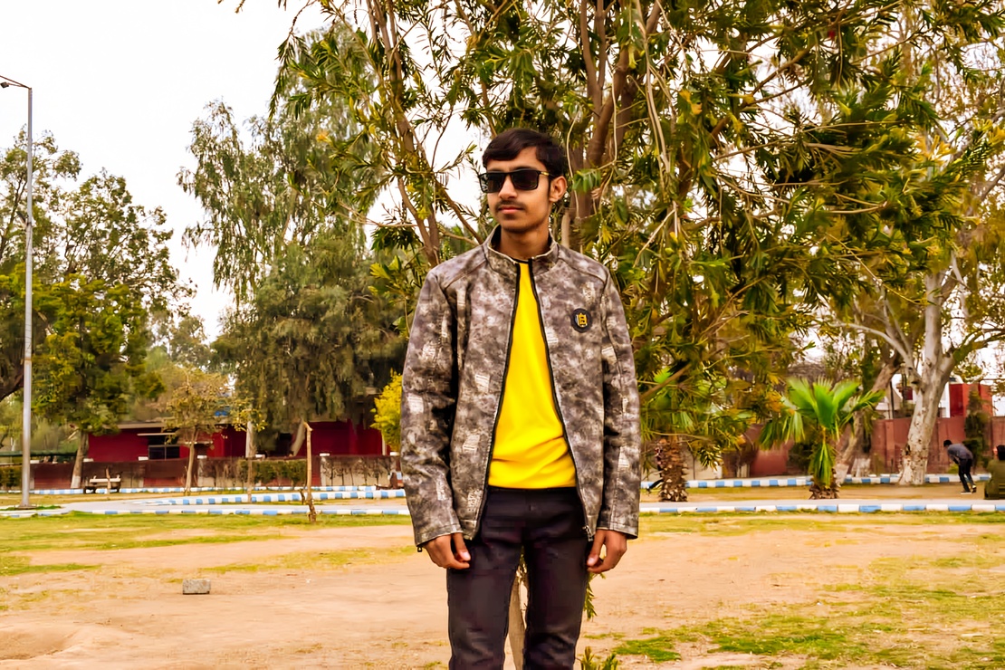 Picture of Shahmeer Saleem