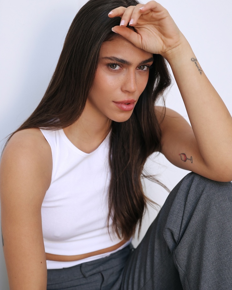 Picture of Ruthy Tuti I