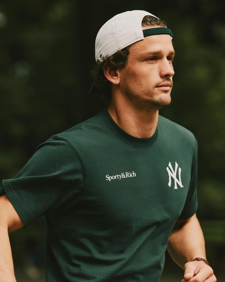 Picture of Simon Nessman