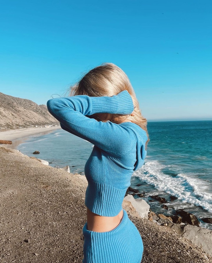 Emily Dobson picture