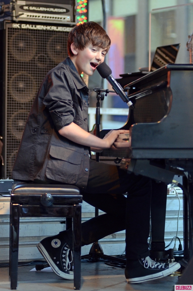 Picture of Greyson Chance