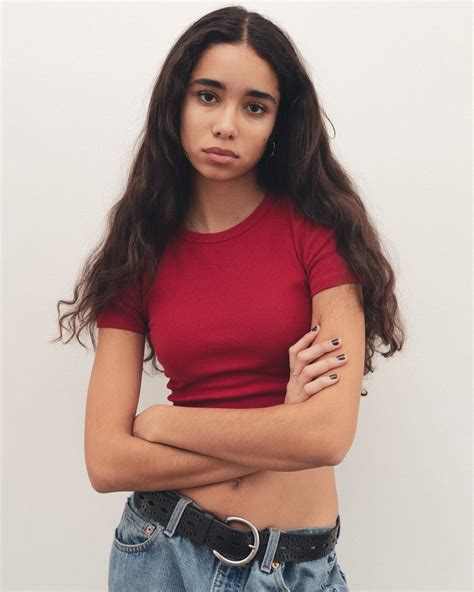 Picture of Sateen Besson