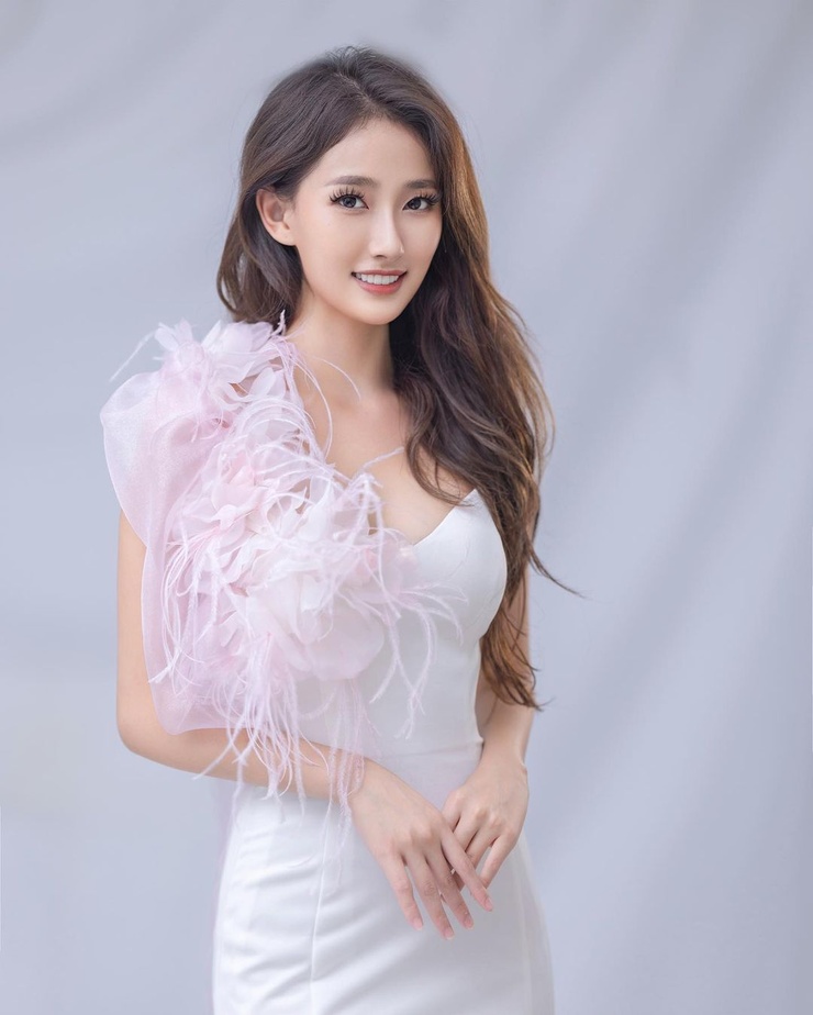 Picture of Oh Wei Qi