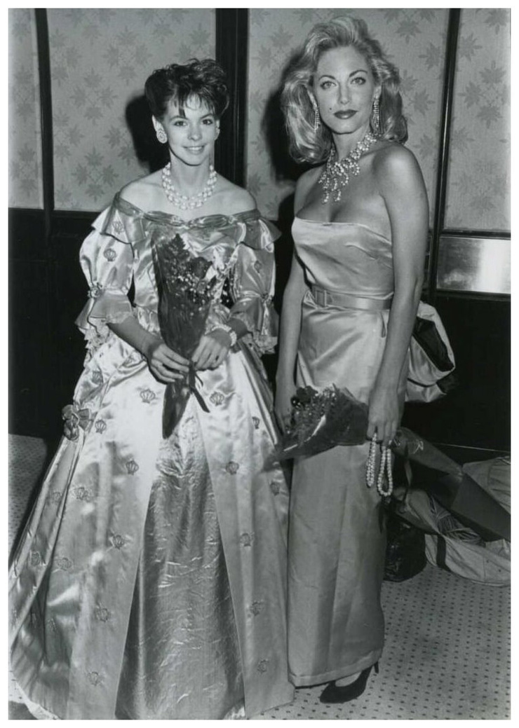 Shalane McCall, Robin Greer